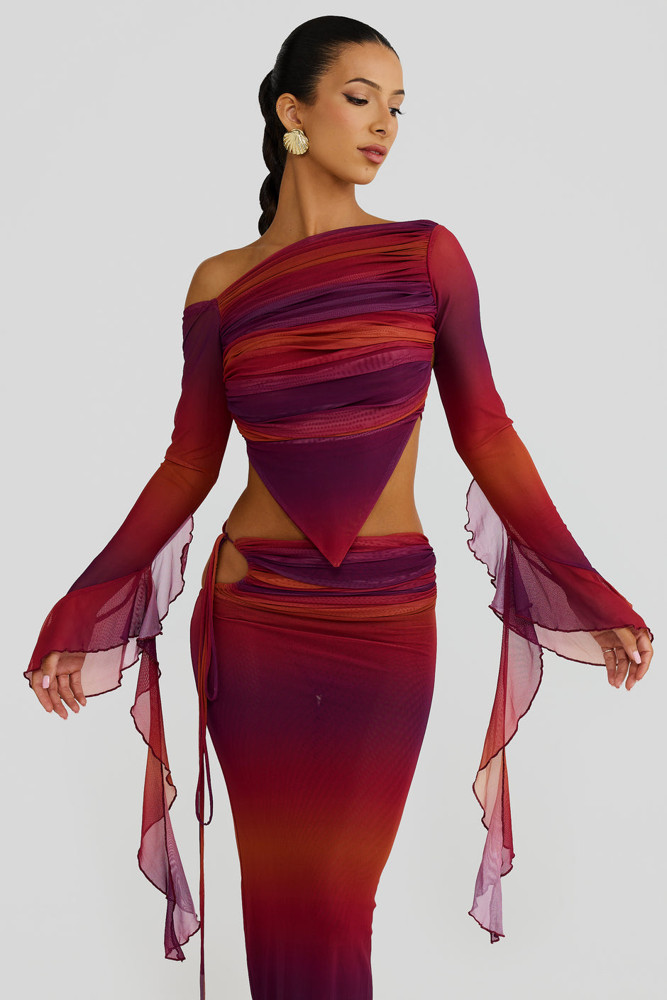 THE LATEST – Melani the label